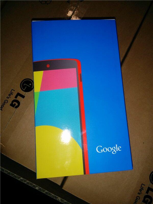 Red Nexus 5 Boxes Make An Appearance In Leaked Photos