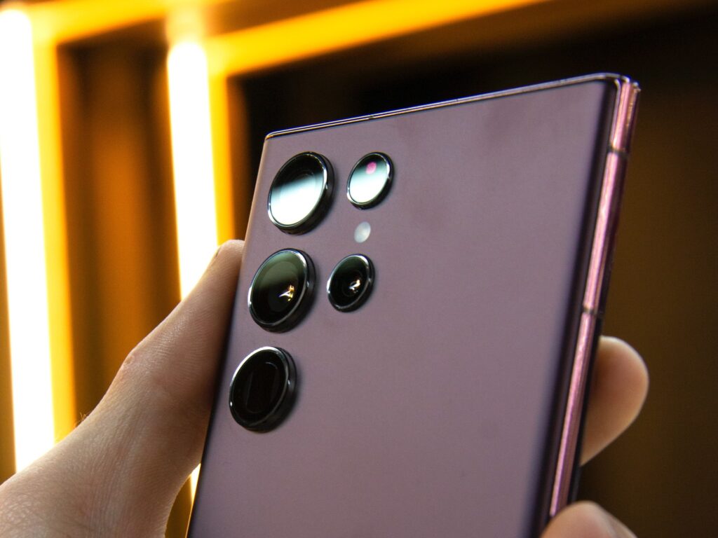 Samsung Galaxy S22 August Update Brings Major New Camera Features