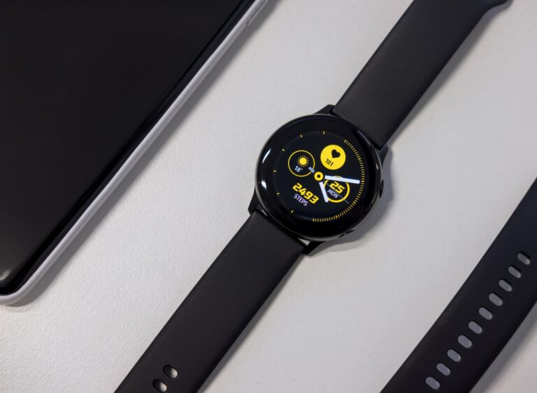 New Update Brings Galaxy Watch 5 Watch Faces To Galaxy Watch 4 New Update Brings Galaxy Watch 5 Watch Faces To Galaxy Watch 4